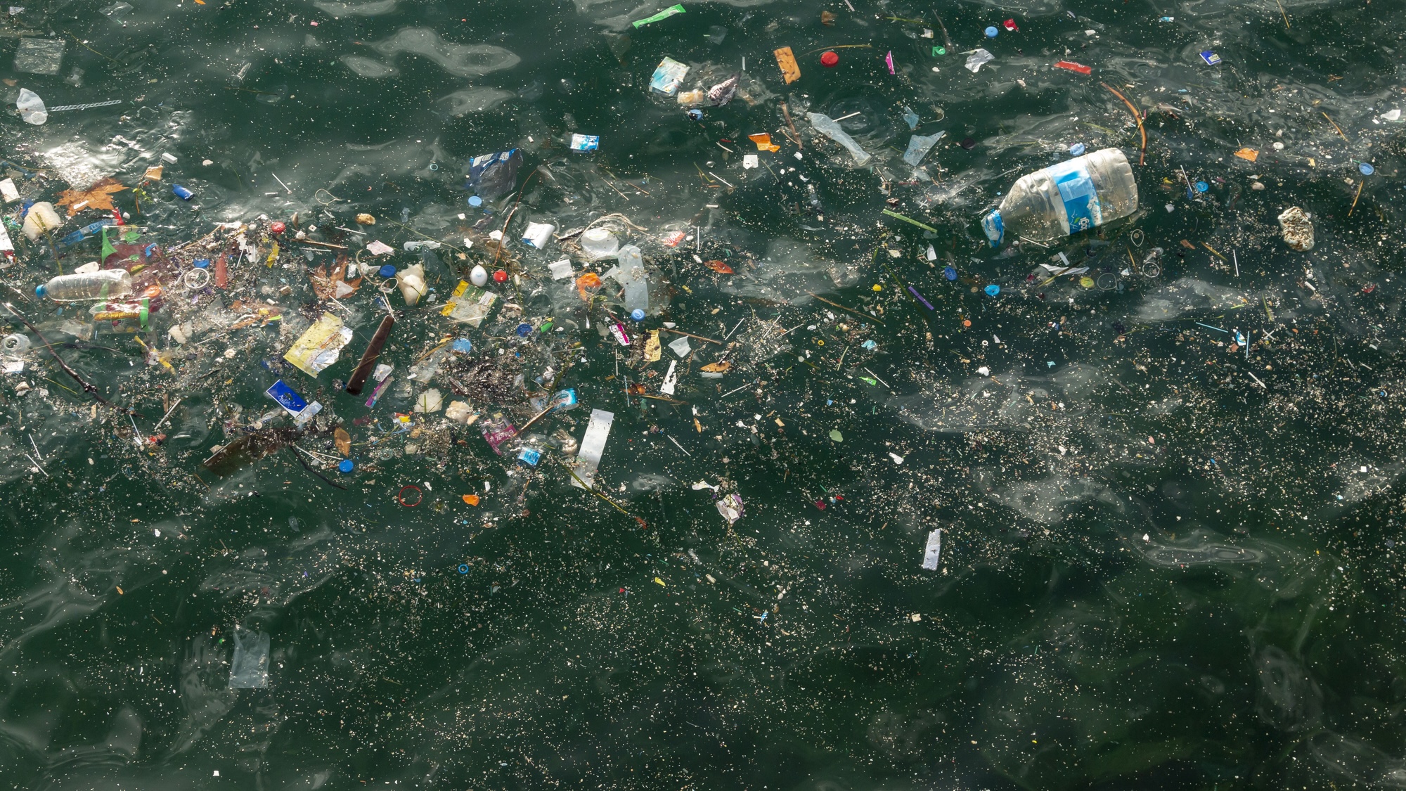 Ocean trash can now be tracked from space | Popular Science