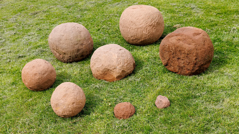 Archeologists uncover 800-year-old stone catapult shots used in English ...