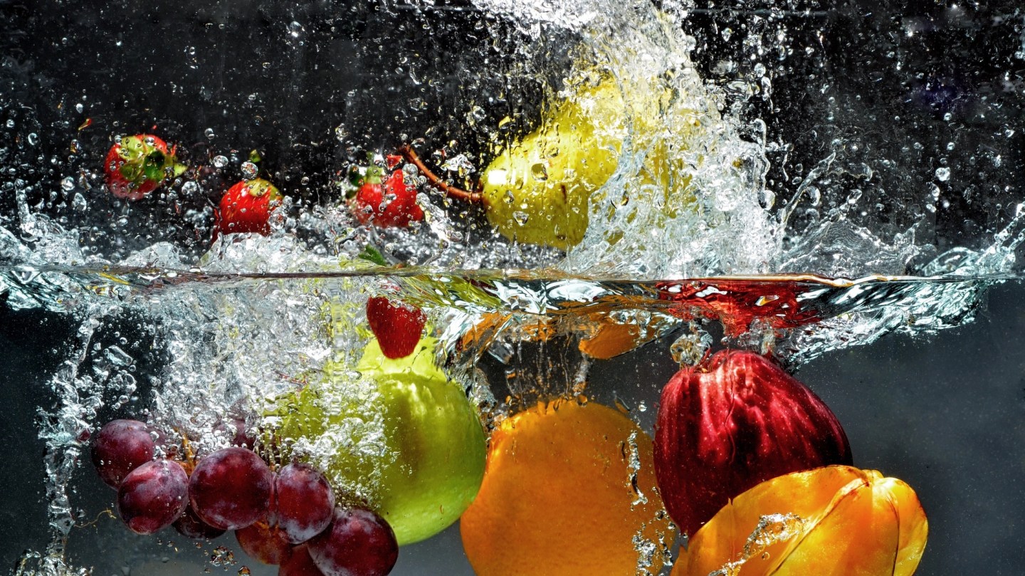 How to properly wash fruits and vegetables | Popular Science