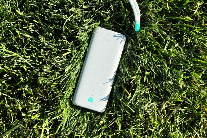 The 7 best solar power banks to keep devices going on the go, tested by ...