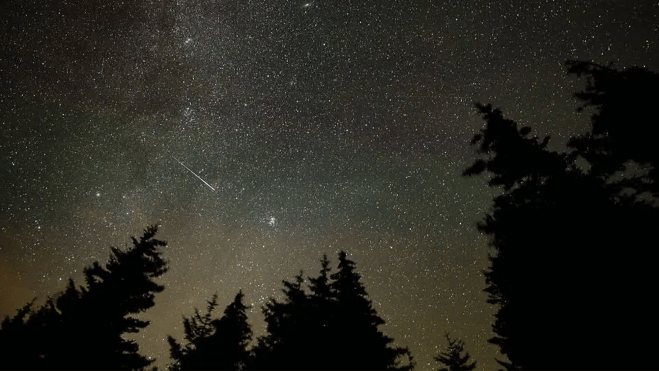 August stargazing: The Perseids, a 'big fish,' celestial conjunctions ...