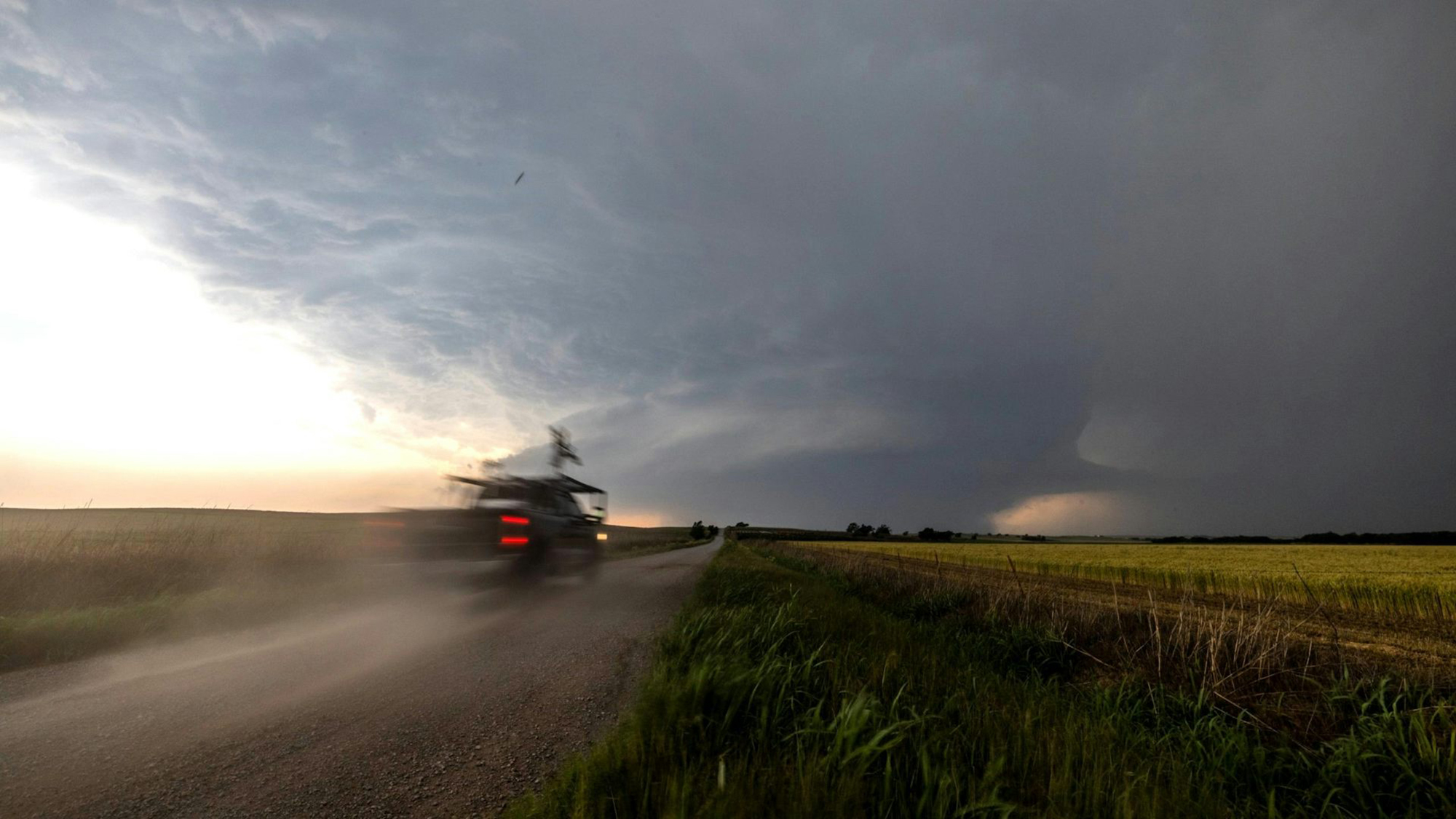 What do storm chasers really do? | Popular Science