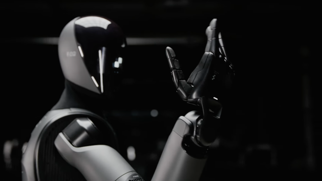 Human vs: humanoid: Half-marathon pits robots against 12,000 joggers ...