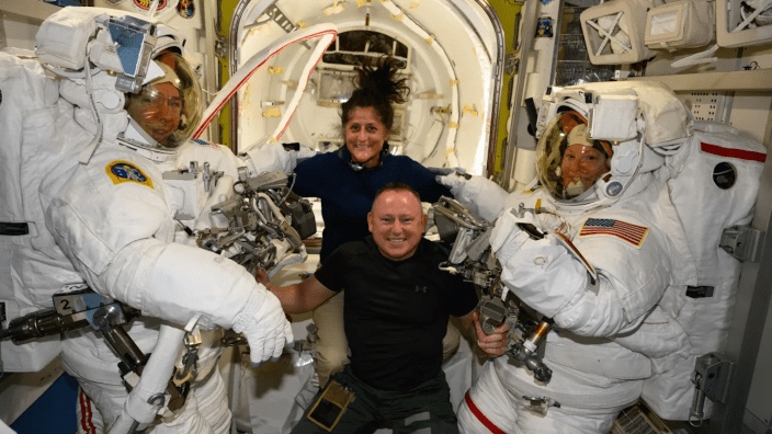 Starliner astronaut conducts spacewalk while stuck aboard ISS | Popular ...