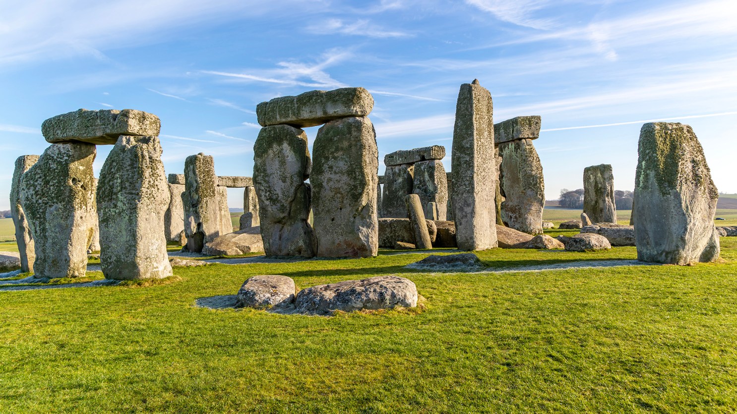 Archeologists think they solved a 4,500-year-old Stonehenge mystery ...