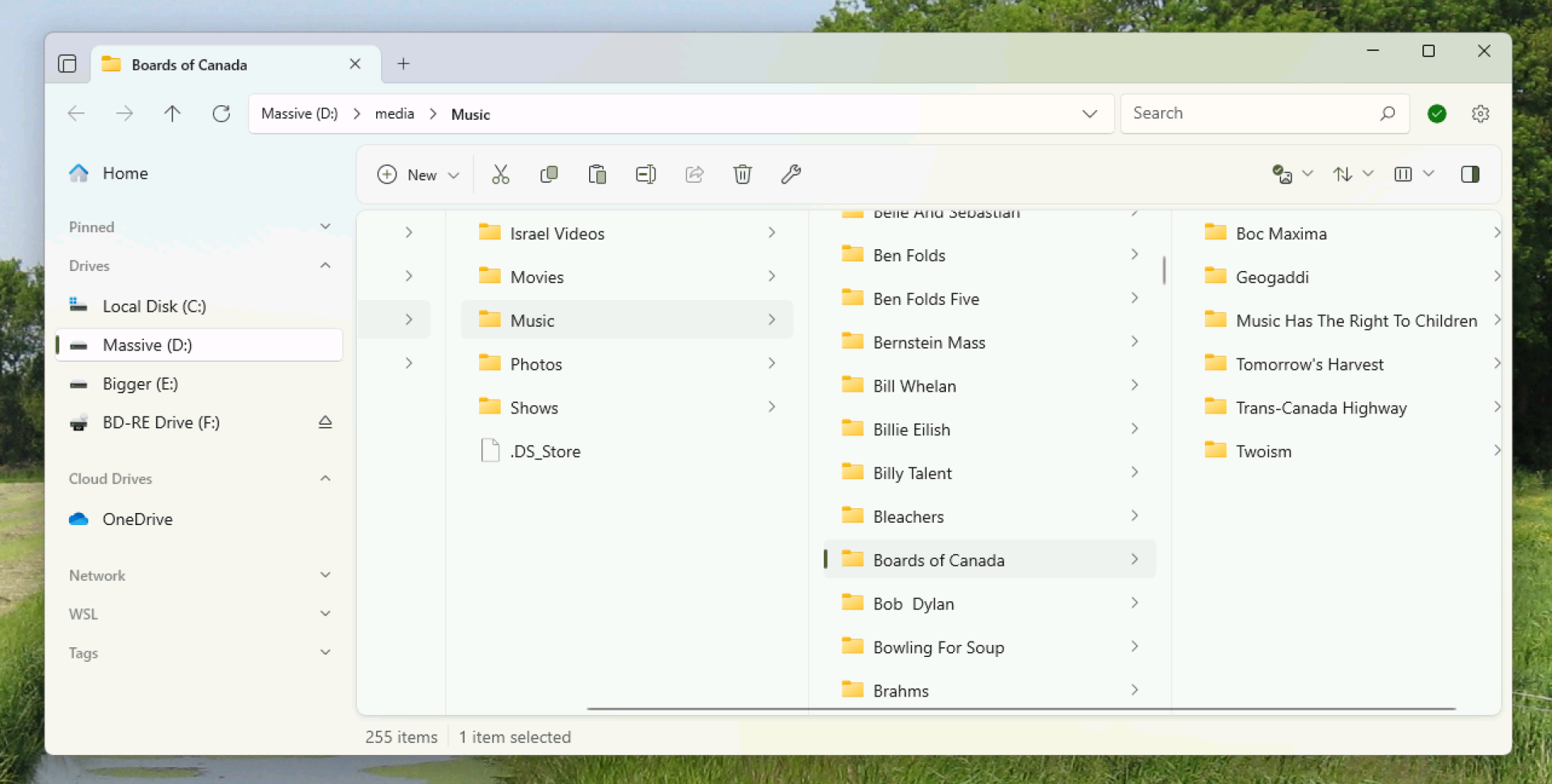 Hate what Microsoft did with File Explorer? Try this alternative ...