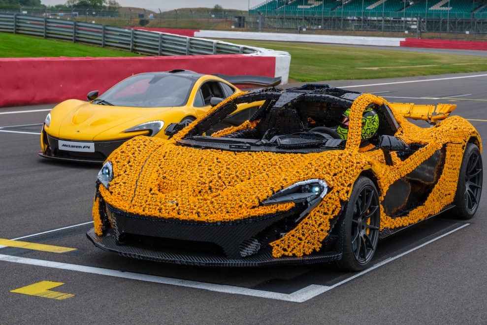LEGO built a full-scale, drivable McLaren P1 model | Popular Science