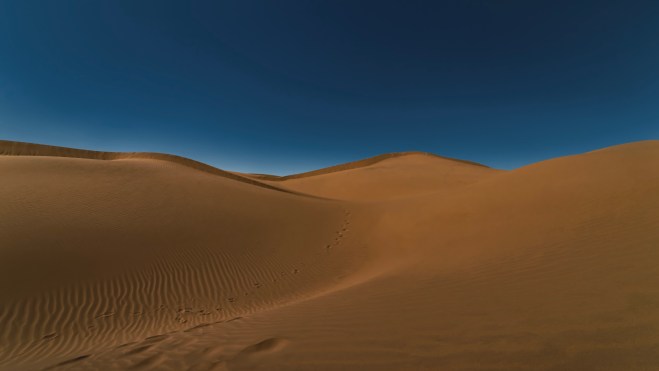 NASA shows how Sahara desert dust spread all over Europe | Popular Science