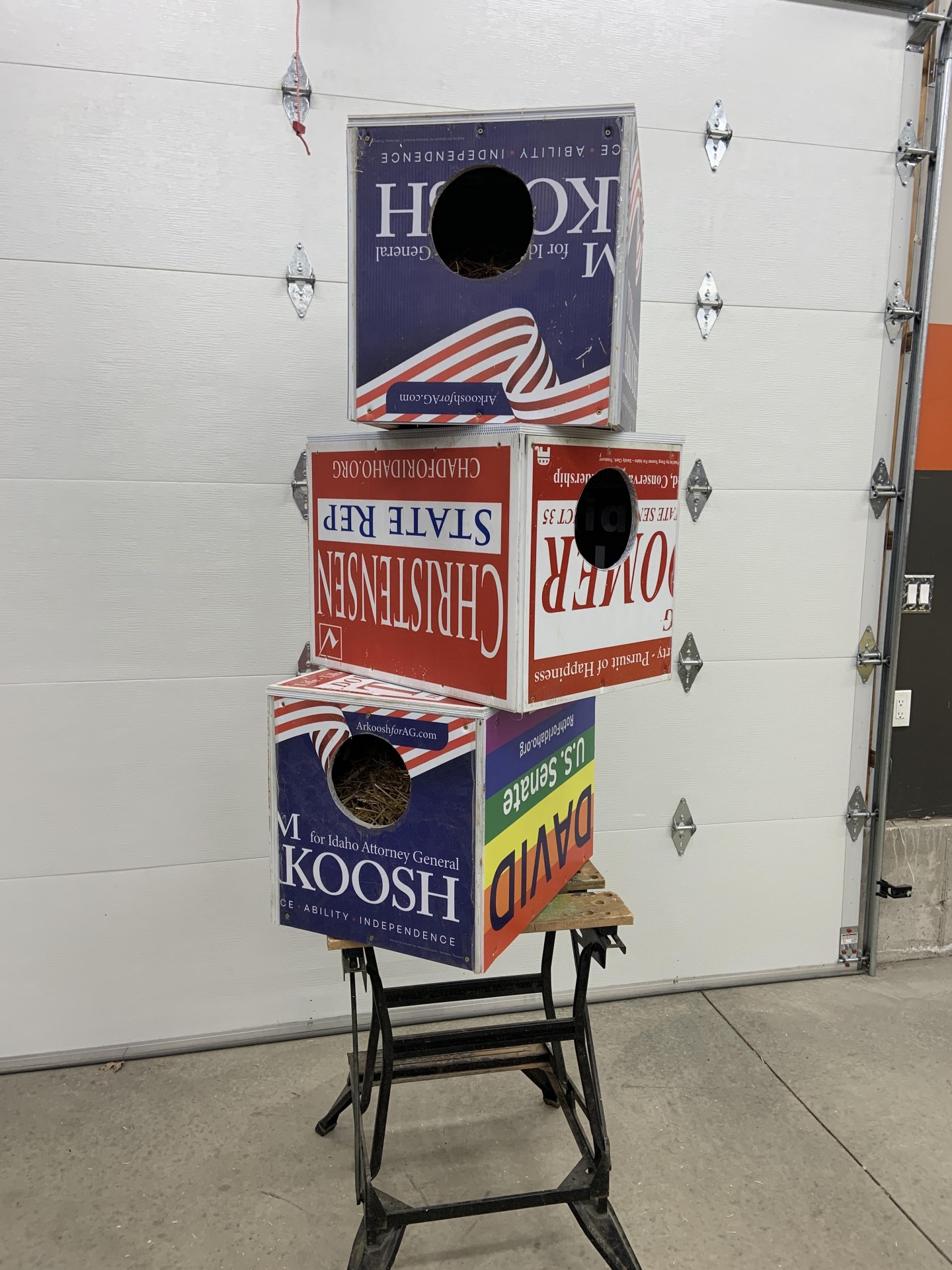 How to upcycle campaign signs into cat shelters | Popular Science