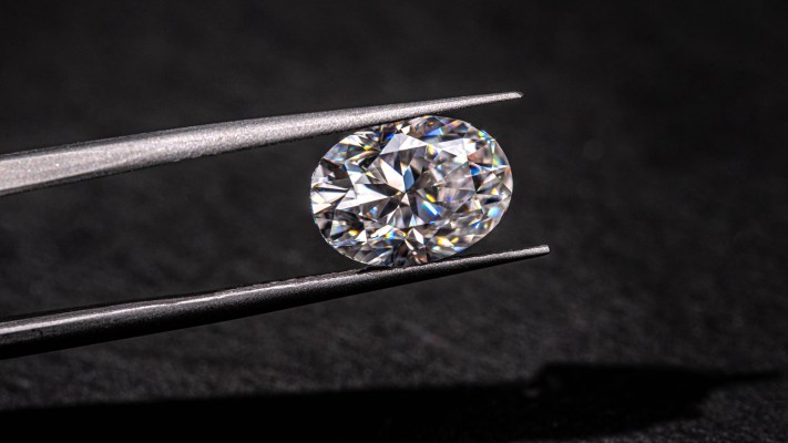 Diamond optical discs could store data for millions of years | Popular ...