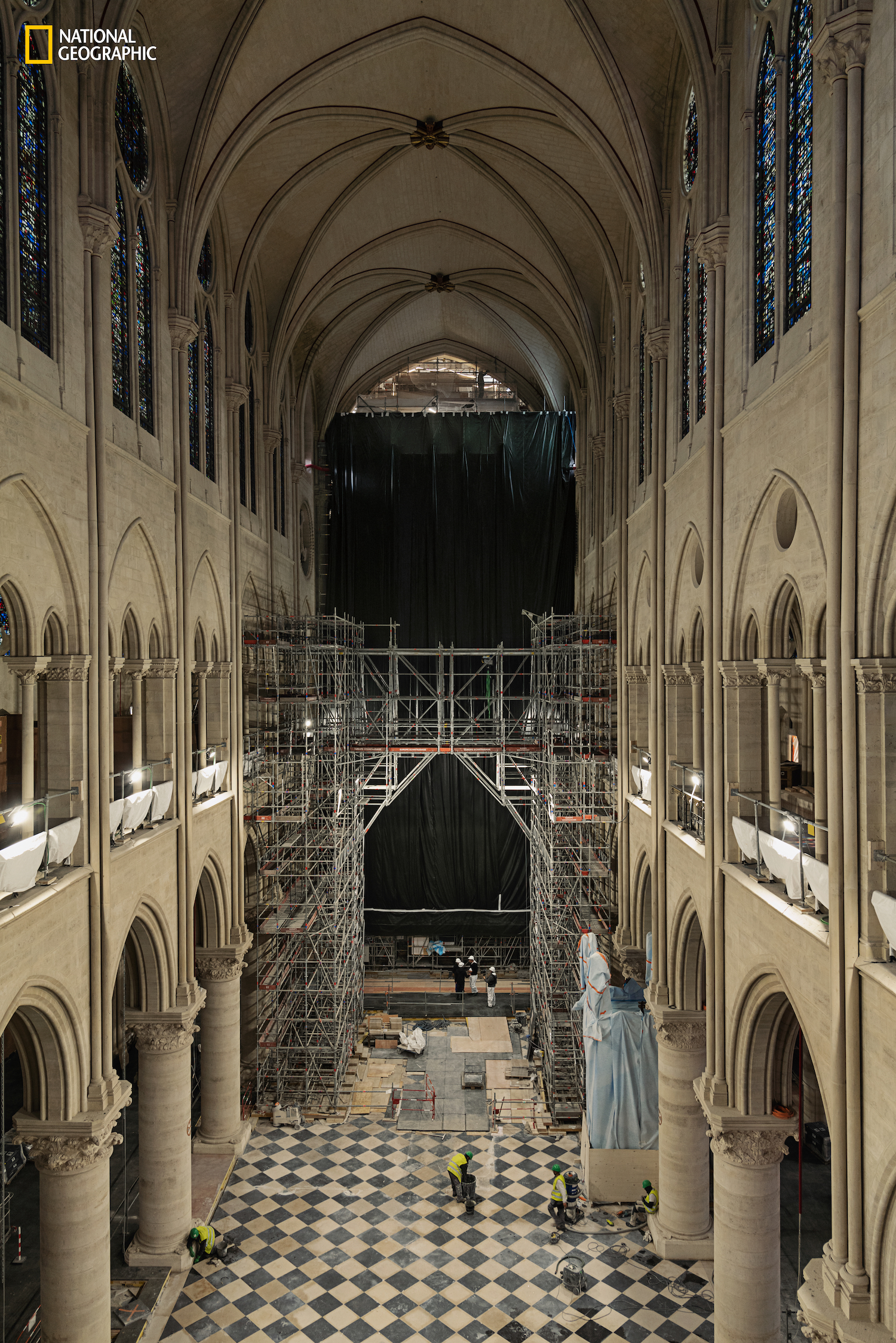 Notre Dame rises from the ashes in behind-the-scenes photos | Popular ...