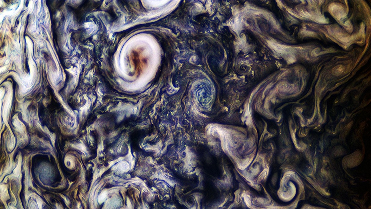 Jupiter stuns in new images | Popular Science
