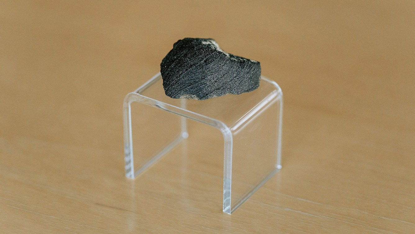 Meteorite found in a drawer in 1929 contains ancient evidence of liquid ...