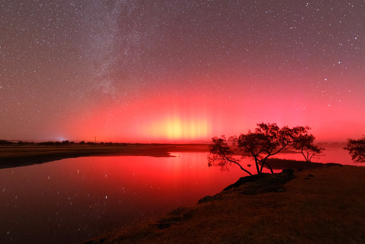 The 7 coolest space phenomena we saw from Earth in 2024 | Popular Science