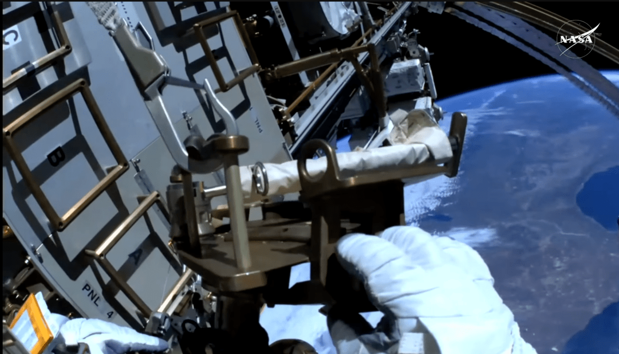 Starliner astronaut conducts spacewalk while stuck aboard ISS | Popular ...