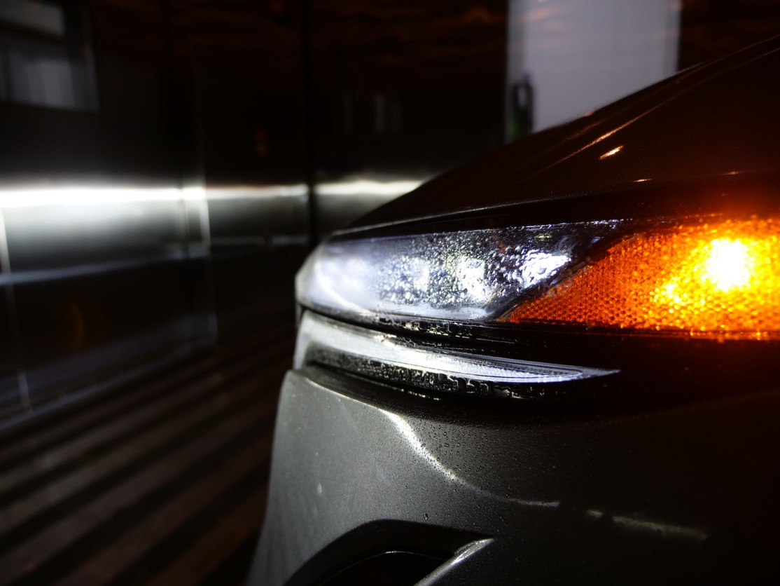 Inside Nissan's extreme weather testing facility | Popular Science