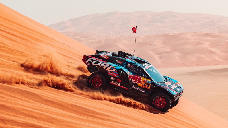 How Ford crafted a Raptor T1+ to race across 5,000 miles of desert ...