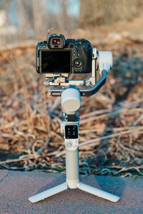 DJI RS4 Mini Gimbal review: Smooth and steady | Popular Science