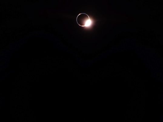 Lunar lander snaps mesmerizing views of a solar eclipse | Popular Science