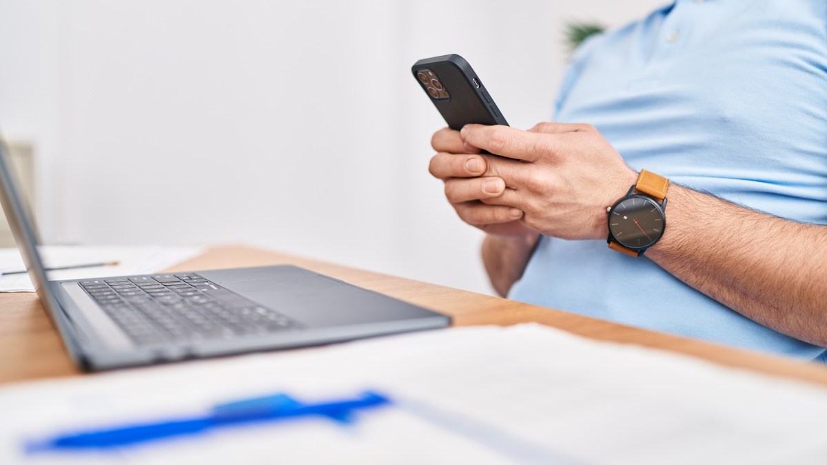 Sorry, hiding your phone won’t stop your procrastination | Popular Science