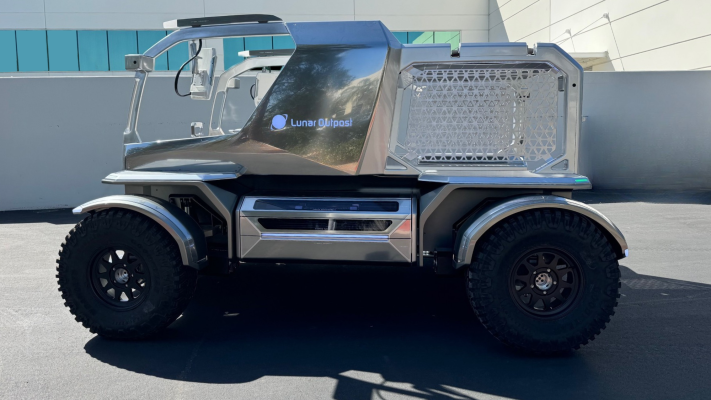 All-terrain space truck hopes to drive astronauts on the moon | Popular ...