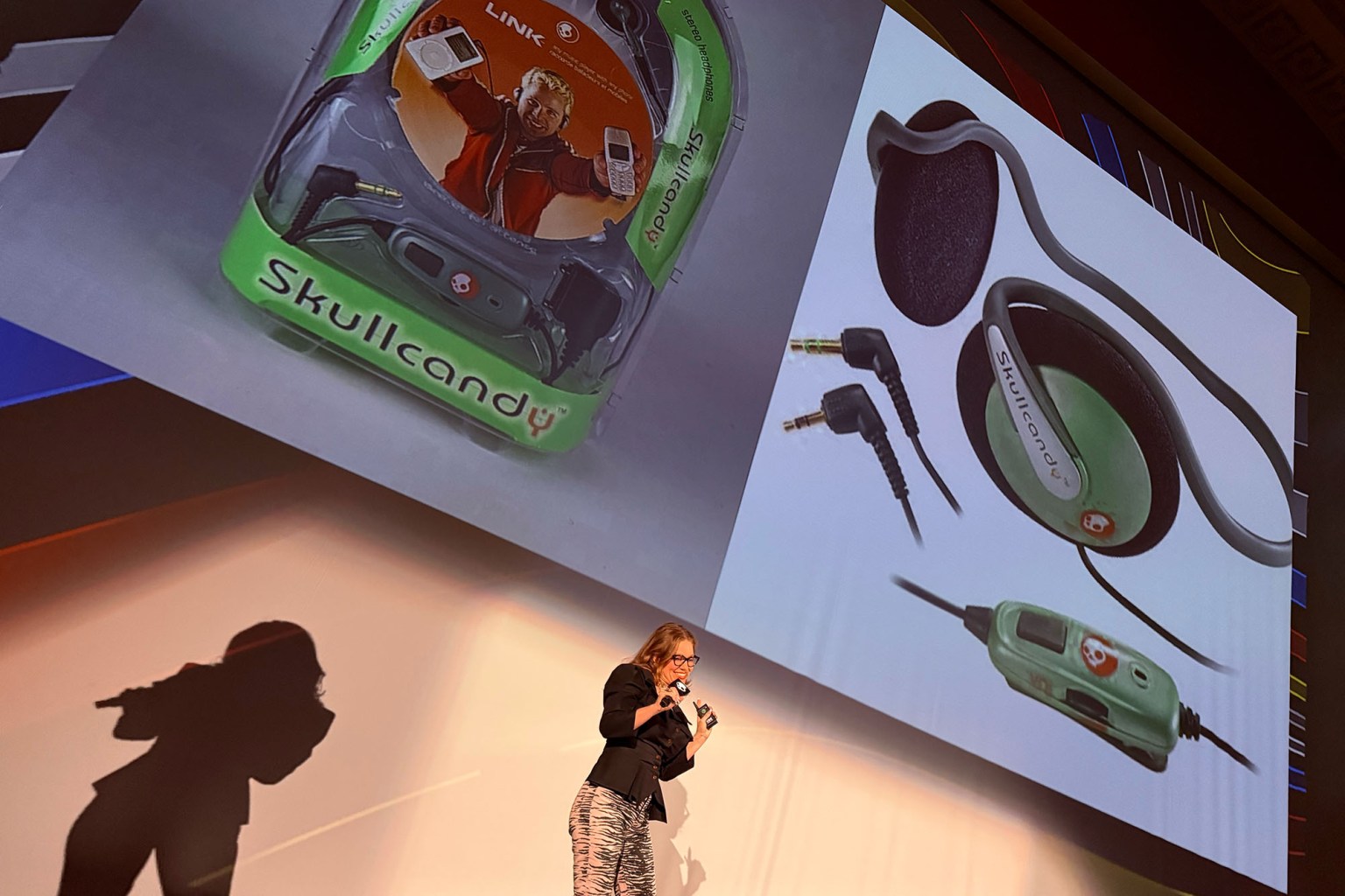 Skullcandy's new Method 360 ANC earbuds feel like a steal | Popular Science