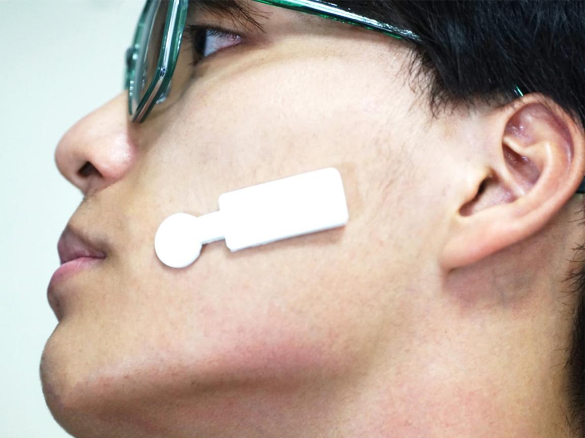 This sticker reads emotions (even the ones you try to hide) | Popular ...
