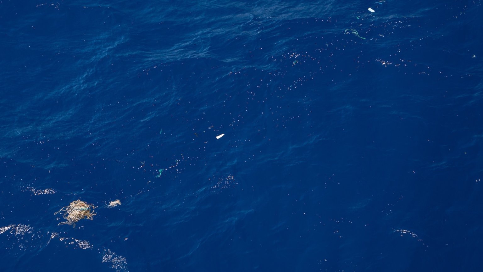 The Great Pacific Garbage Patch isn't just a floating trash pile ...