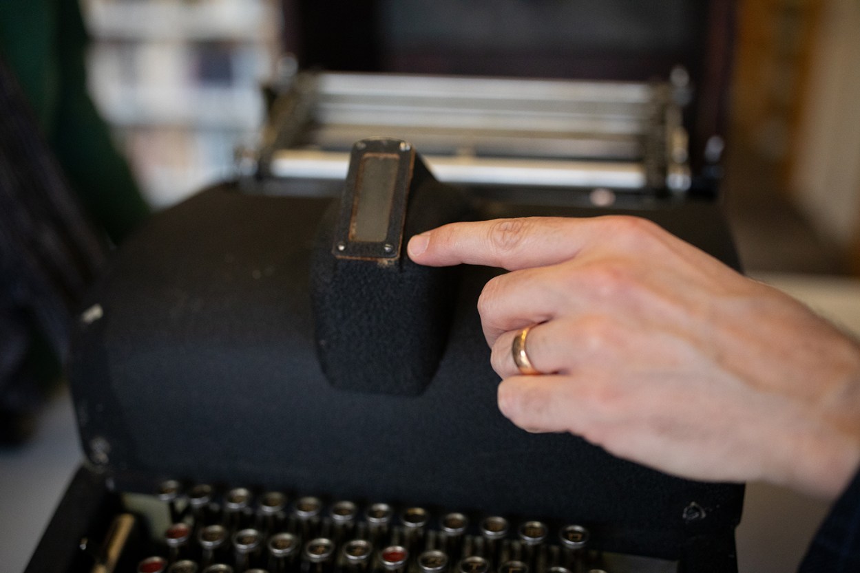 First Chinese typewriter rediscovered in grandfather's basement ...