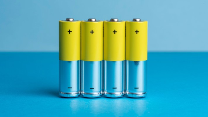 4 battery myths (and why they're not true) | Popular Science