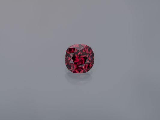 That’s no ruby. It’s an extremely rare red diamond. | Popular Science