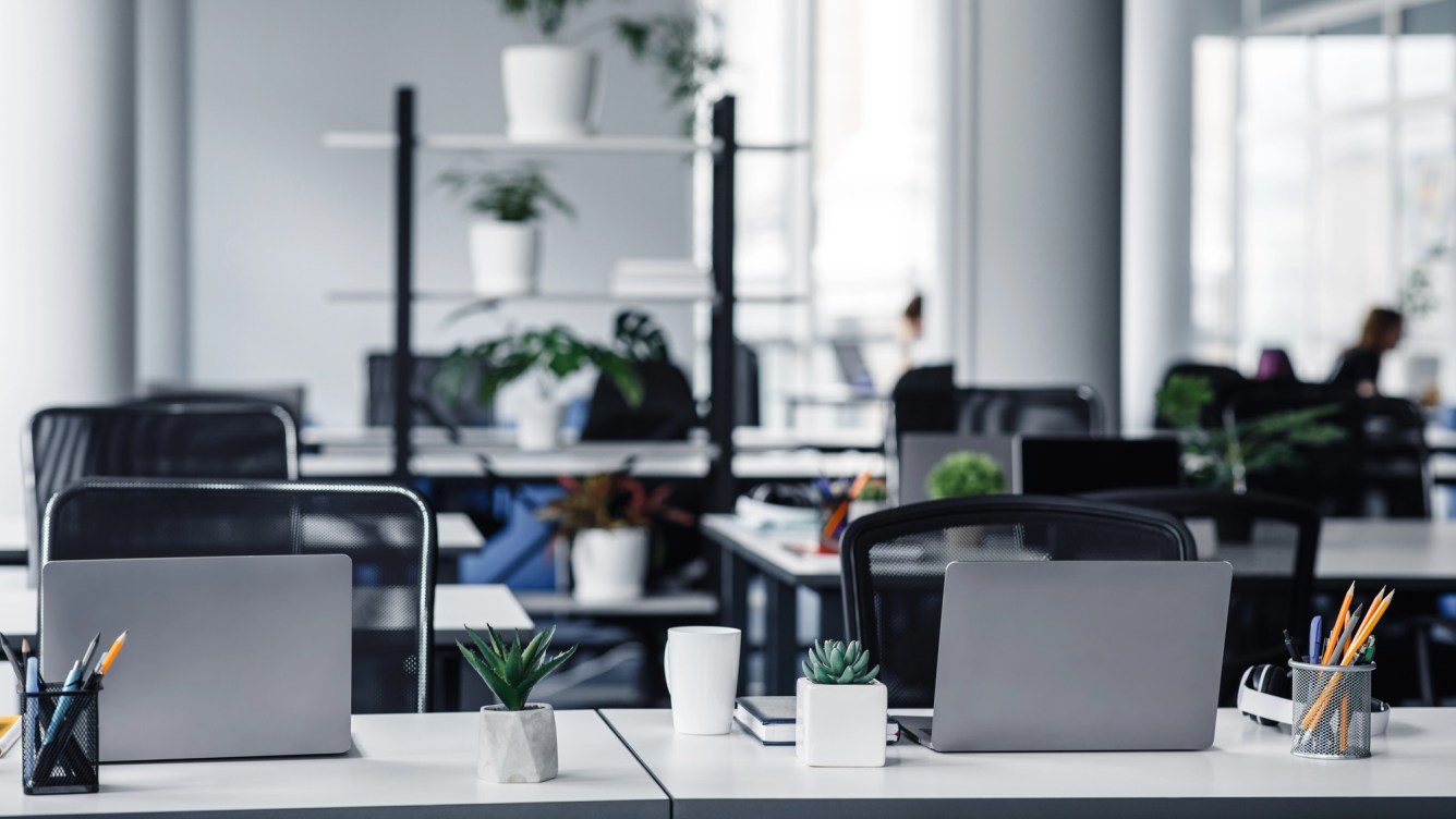 Four-day work week benefits workers and employers, new study shows ...