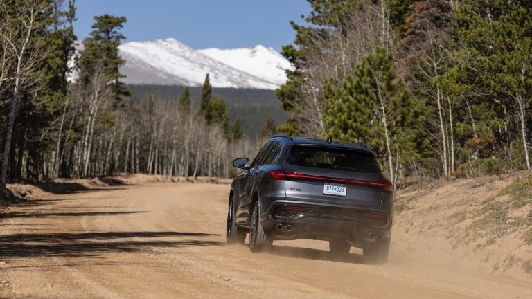 How Audi’s electromechanical progressive steering works | Popular Science