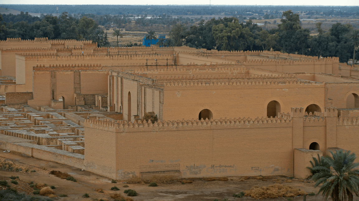 Babylonian text missing for 1,000 years deciphered with AI | Popular ...