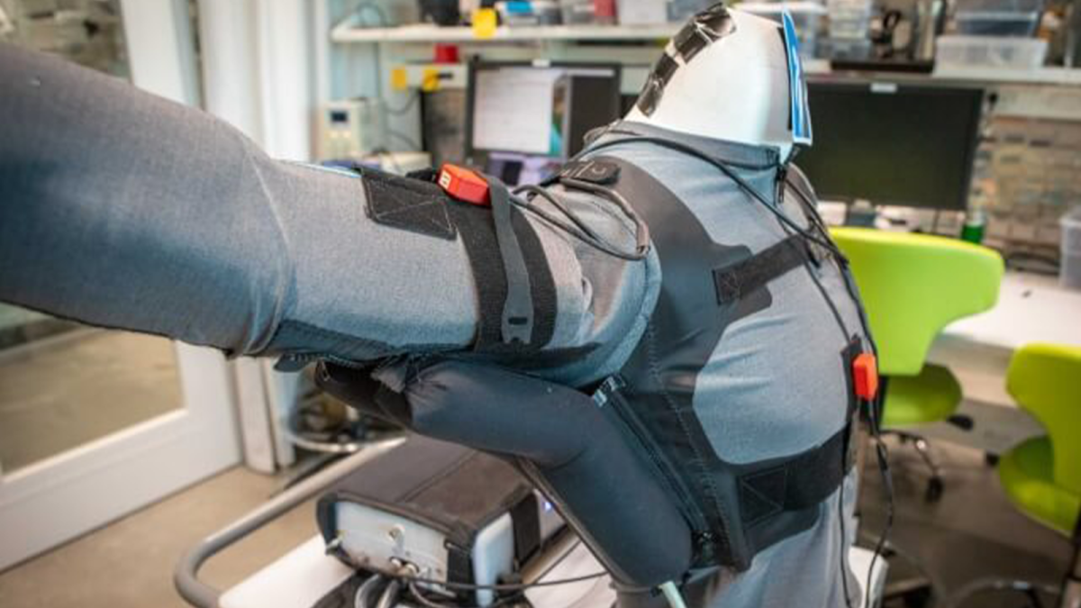 Balloon-equipped 'wearable robot' could help stroke survivors | Popular ...
