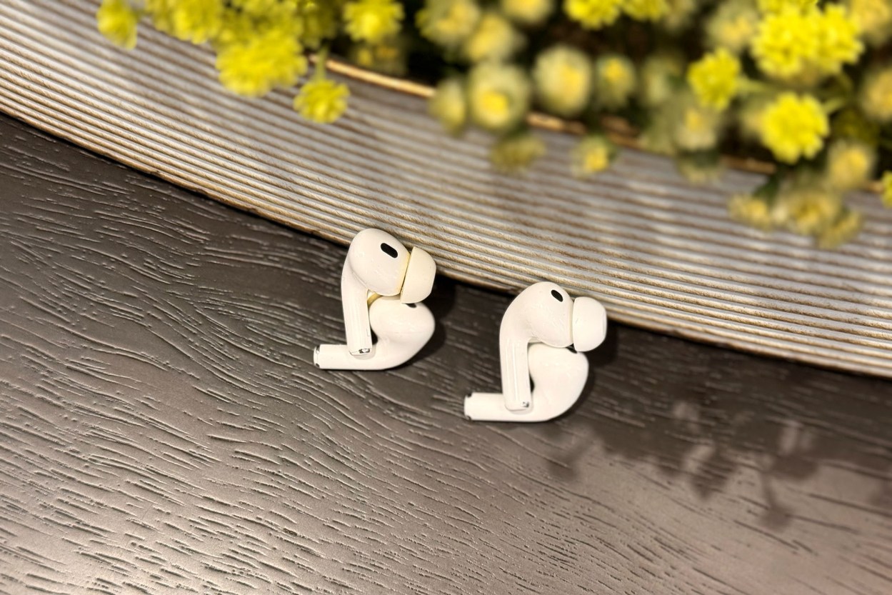 Apple AirPods Pro 3 earbuds first impressions: The rightful Air to the ...