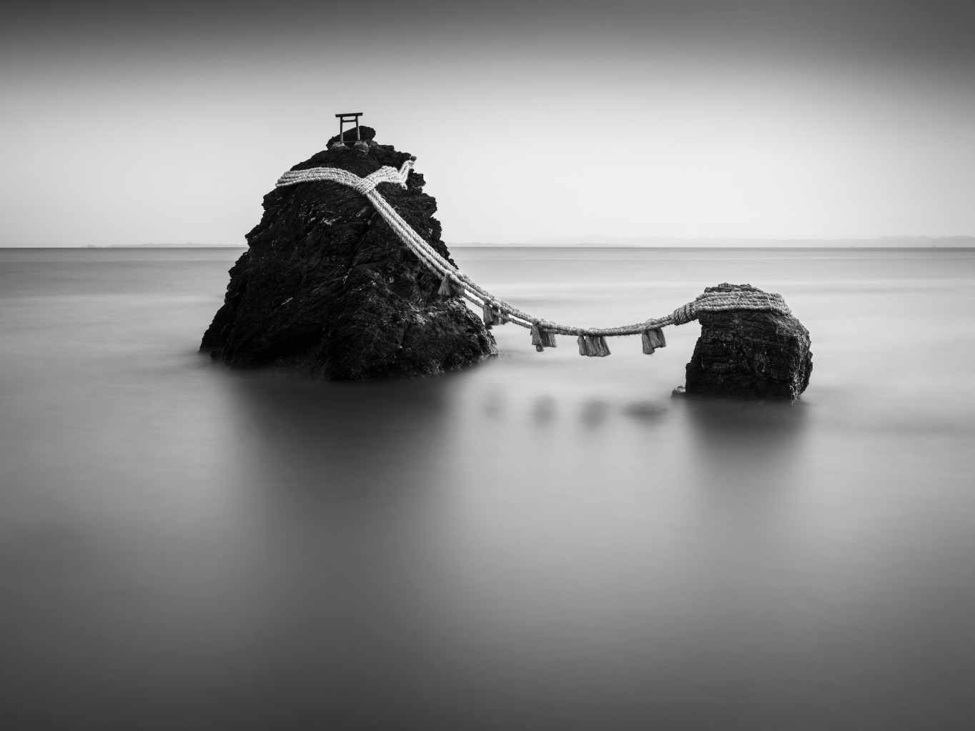 15 striking images from the Black and White Photo Awards 2025 | Popular ...