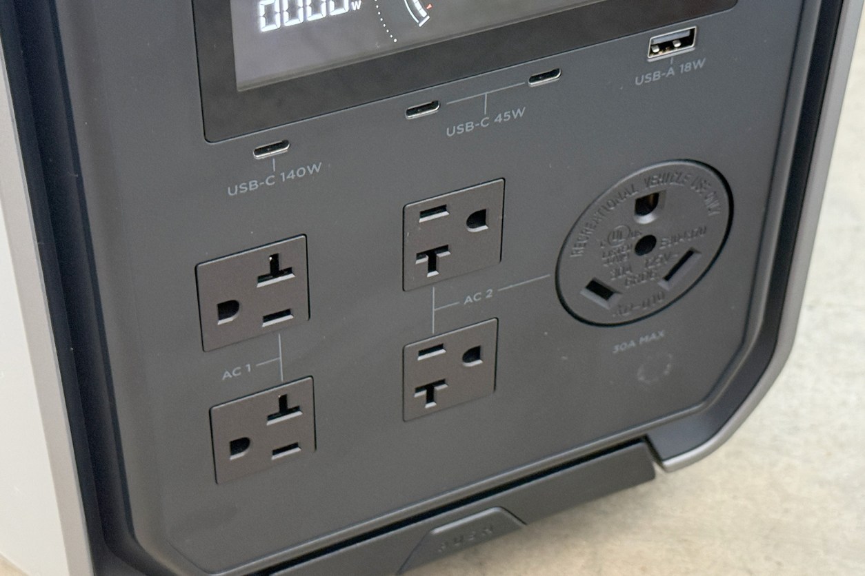 EcoFlow DELTA 3 portable power station series first impressions: More ...