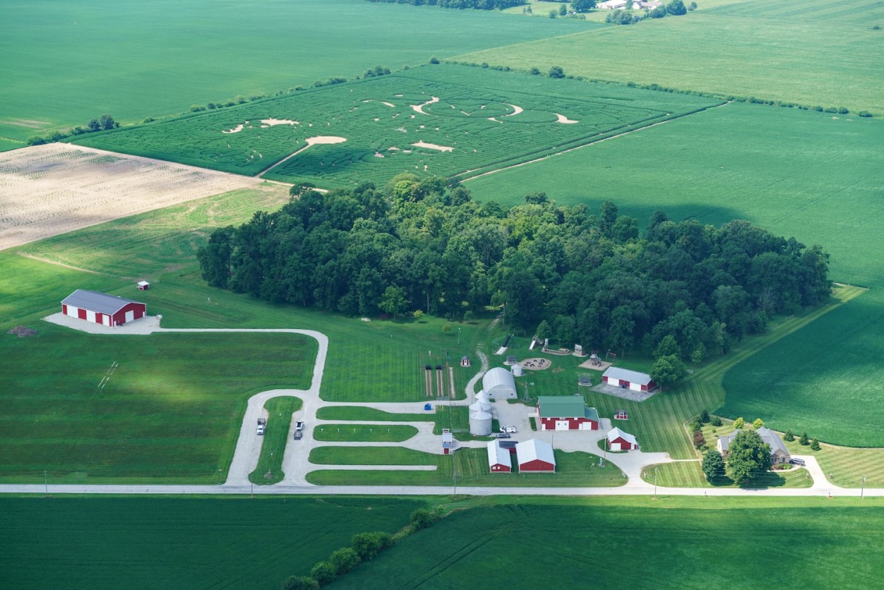 Inside the making of a world-class corn maze | Popular Science