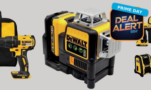 These De'Longhi coffee and espresso machine Prime Day deals are worth ...