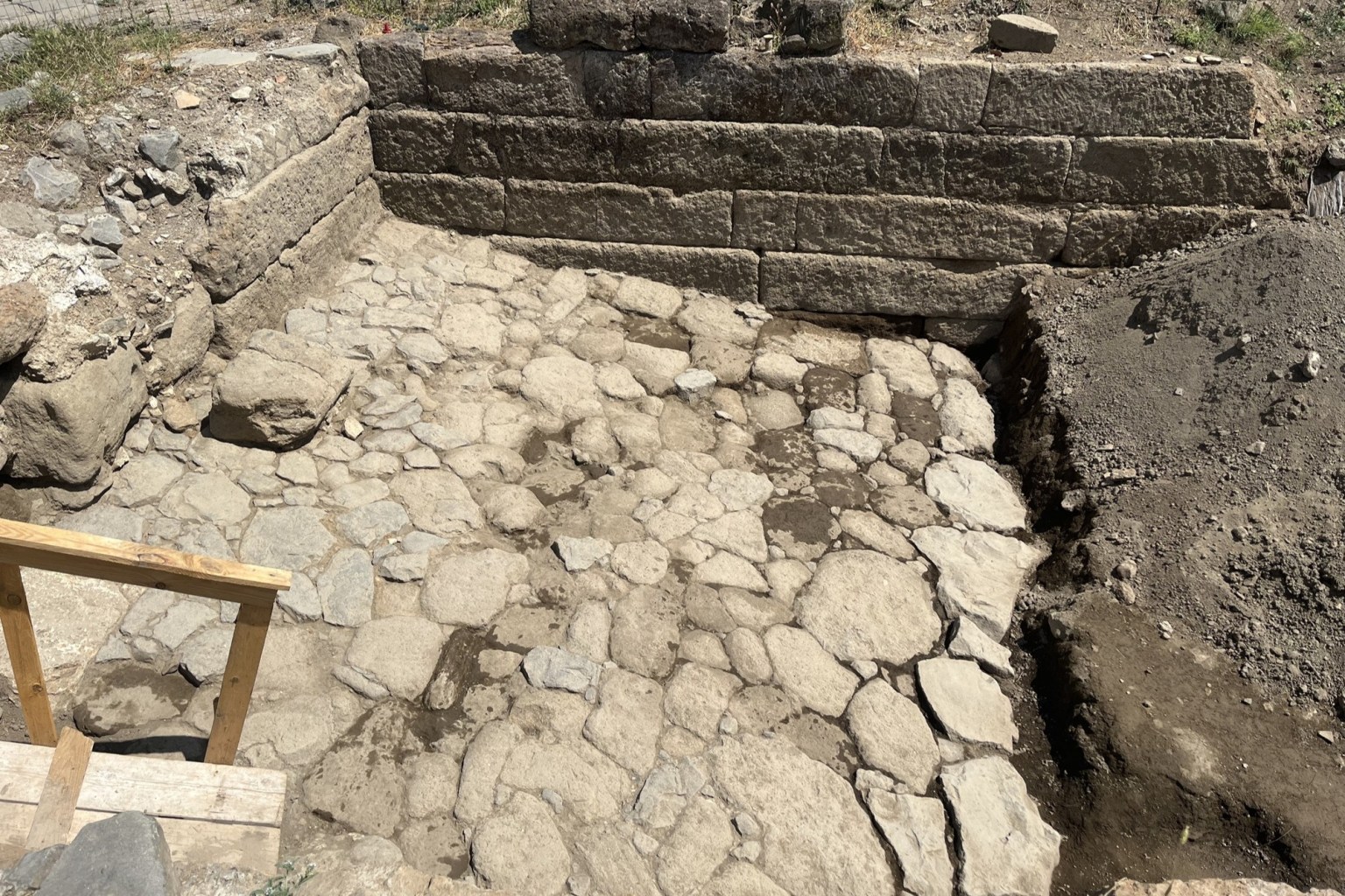 Forgotten rival of Ancient Rome featured an impressive water basin ...