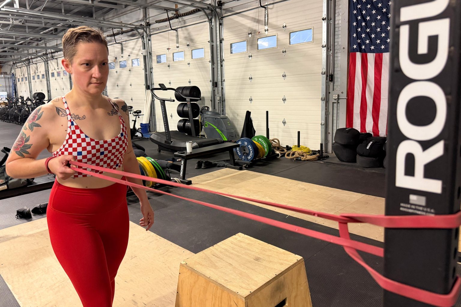 4 ways to fix 'tech neck,' according to a physical therapist | Popular ...