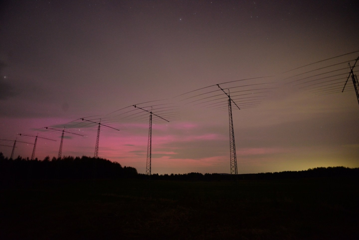 Geomagnetic superstorm shrunk Earth's protective plasmasphere | Popular ...