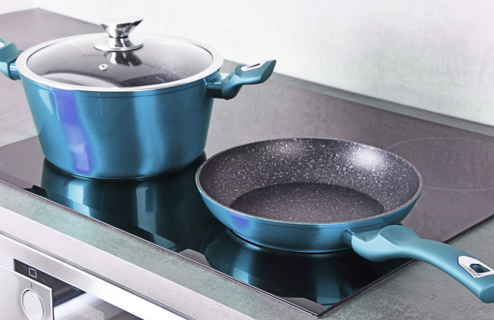 Are induction stoves better? These chefs think so. | Popular Science