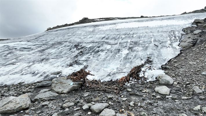 Hiker stumbles on massive medieval reindeer traps in Norway | Popular ...