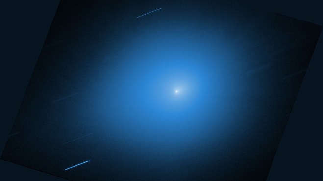 Hubble spots massive sandwich-shaped blob in deep space | Popular Science