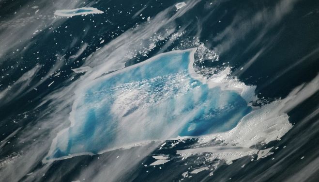 Why is this infamous iceberg turning blue? | Popular Science