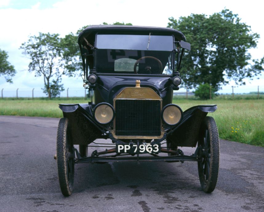 Windshield wipers' overlooked female inventor | Popular Science