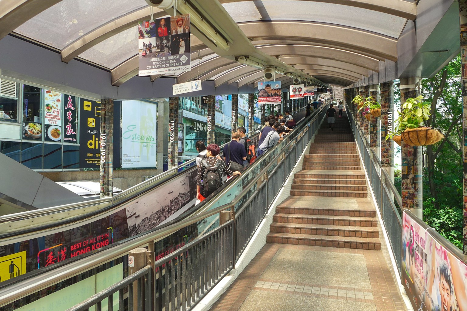 In 1871, cities almost got moving sidewalks. Why are we still waiting ...