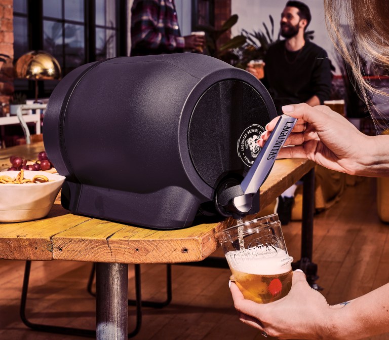 The Pinter countertop home brewing machine can now automatically make ...